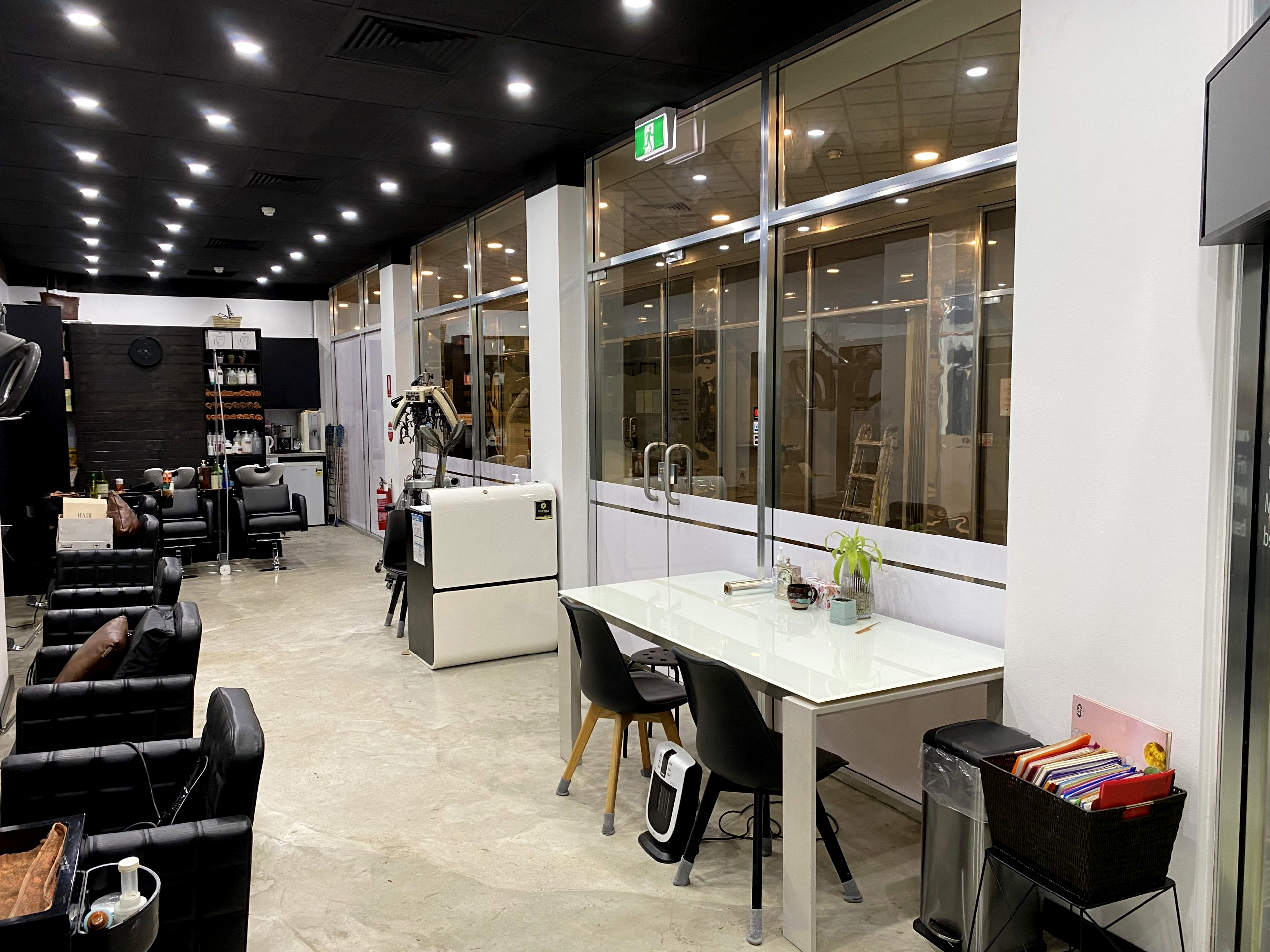 Muse Hairsalon - Blue Interiors | Design & Constuction